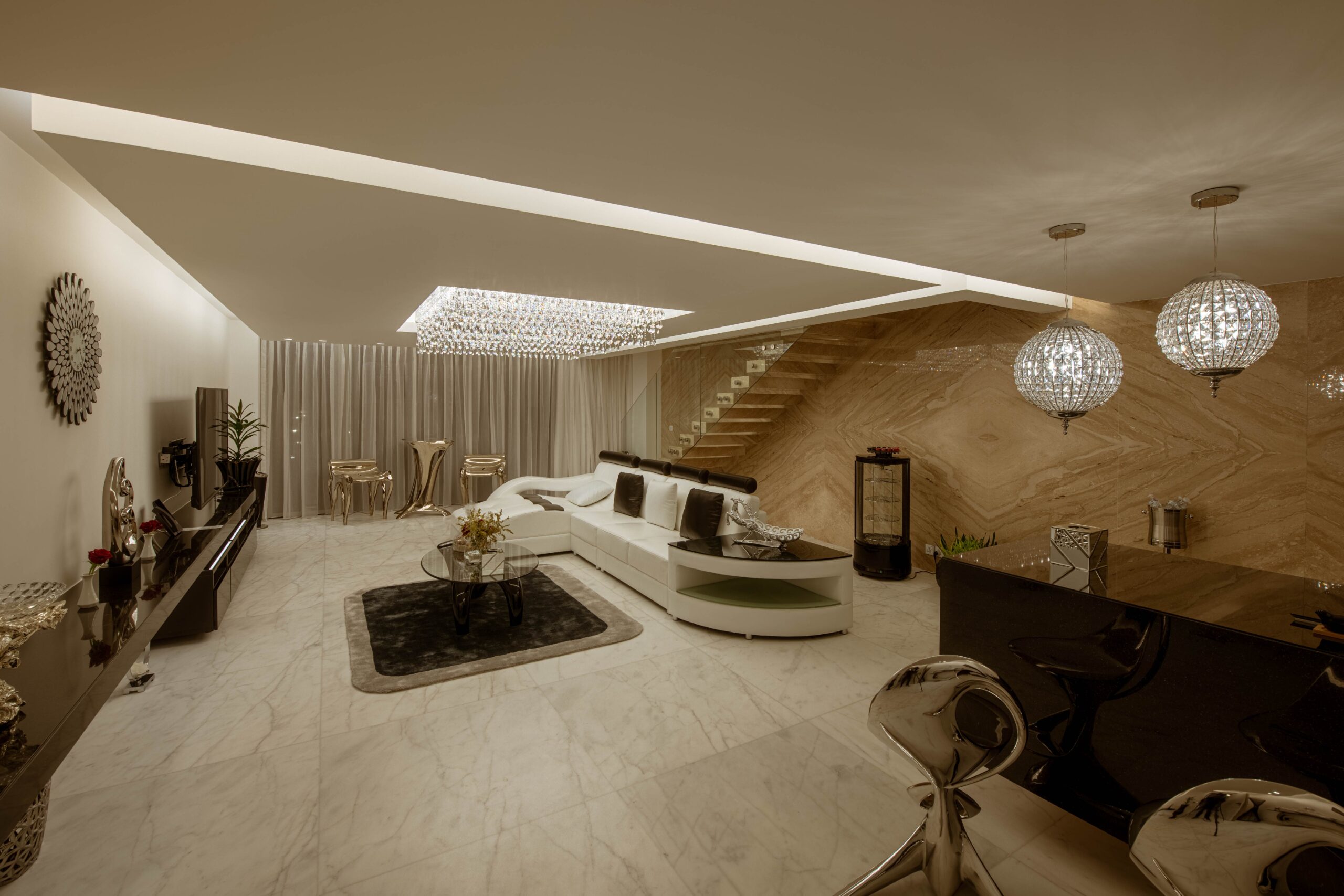 Custom Crystal Lighting for Sophisticated a Modern Villa